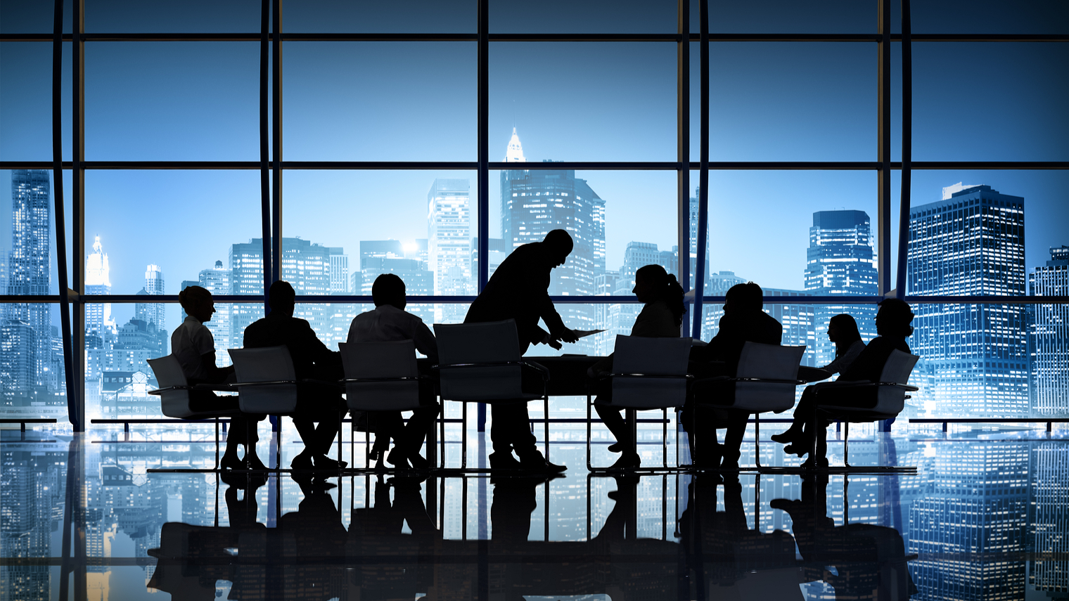 How to Run Your Own CFO Meeting: 8 Things to Know